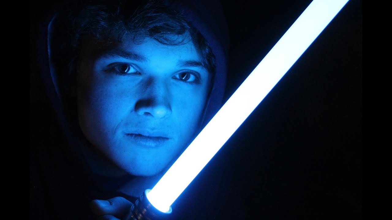 THE FIRST WORKING LIGHTSABER!!! - YouTube