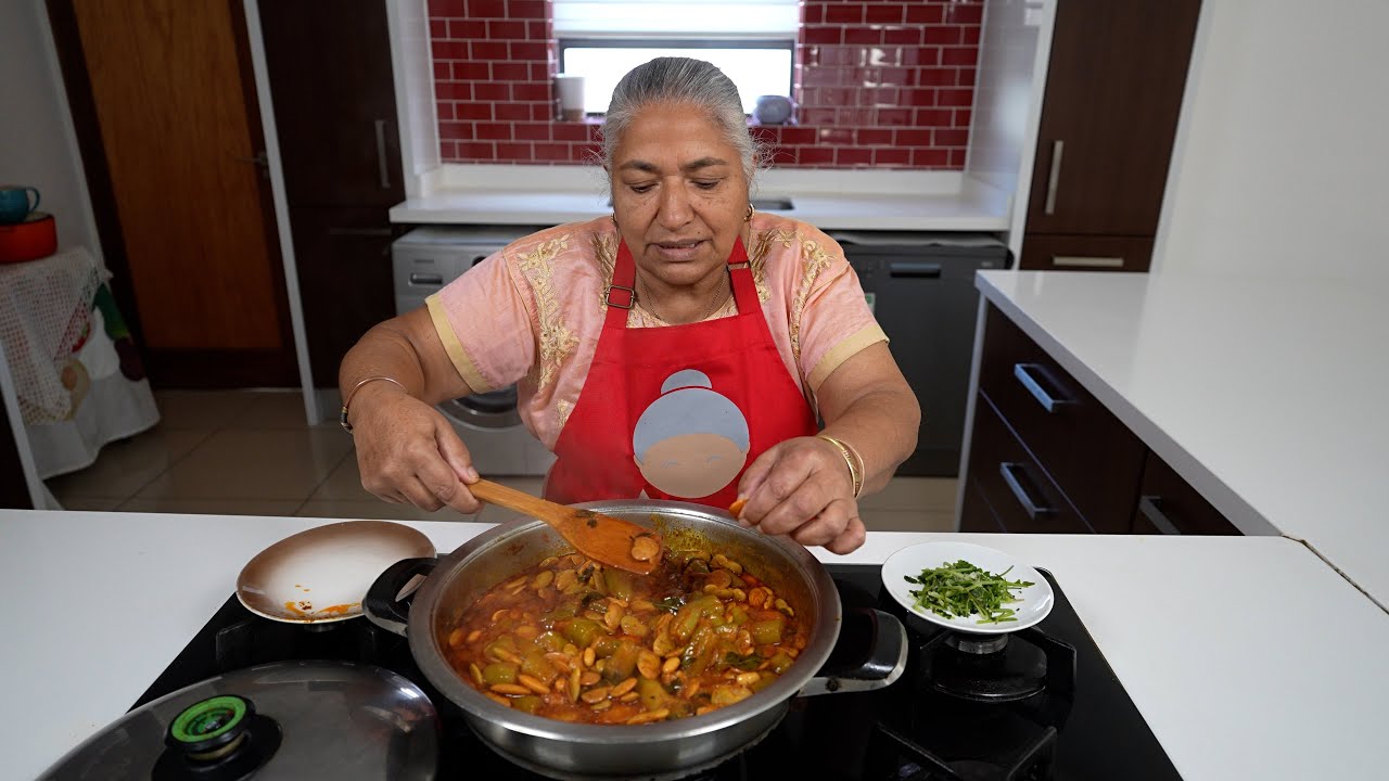 Making Thoroi/Thoria with dubla beans - Cooking delicious Luffa / ridge ...