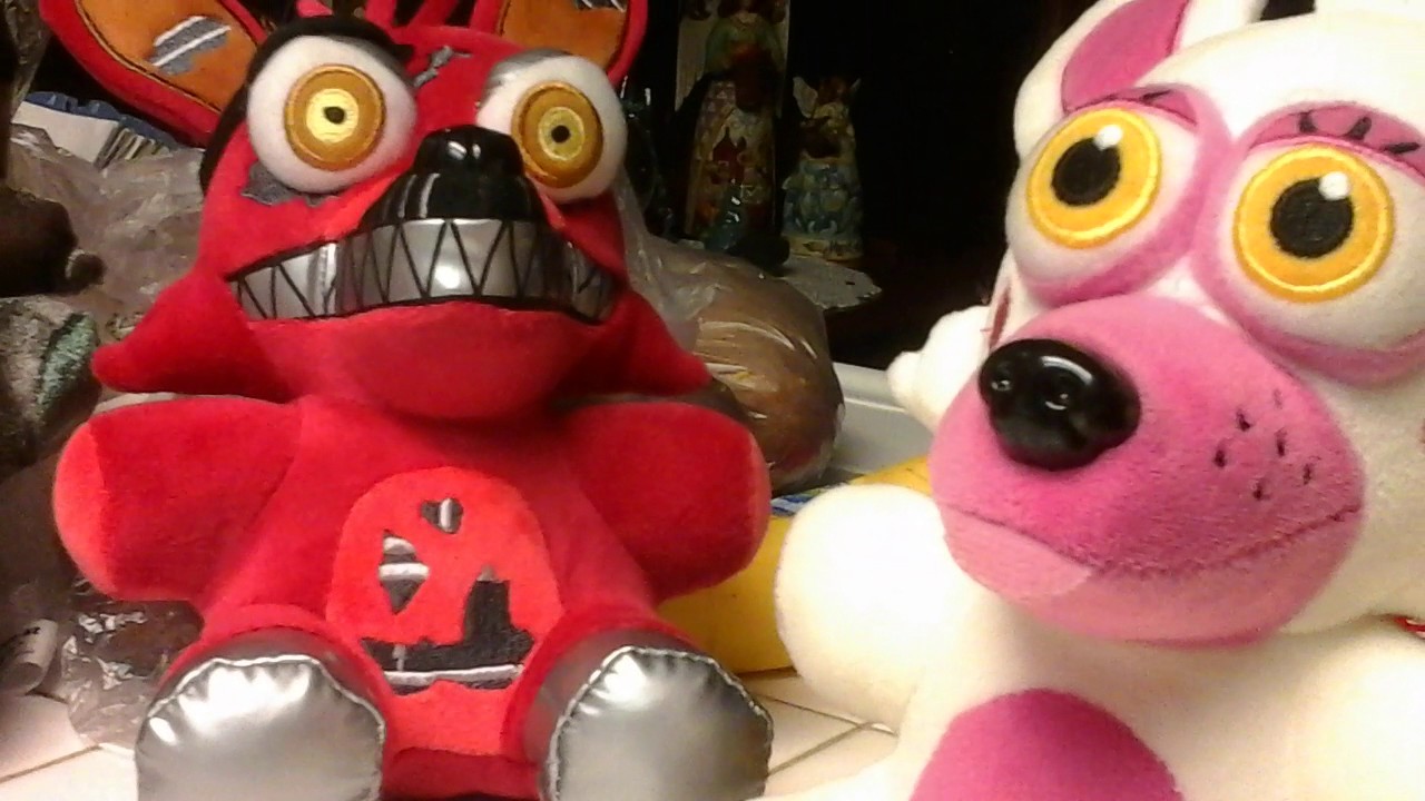 THE FOXY FAMILY PART 1 - YouTube