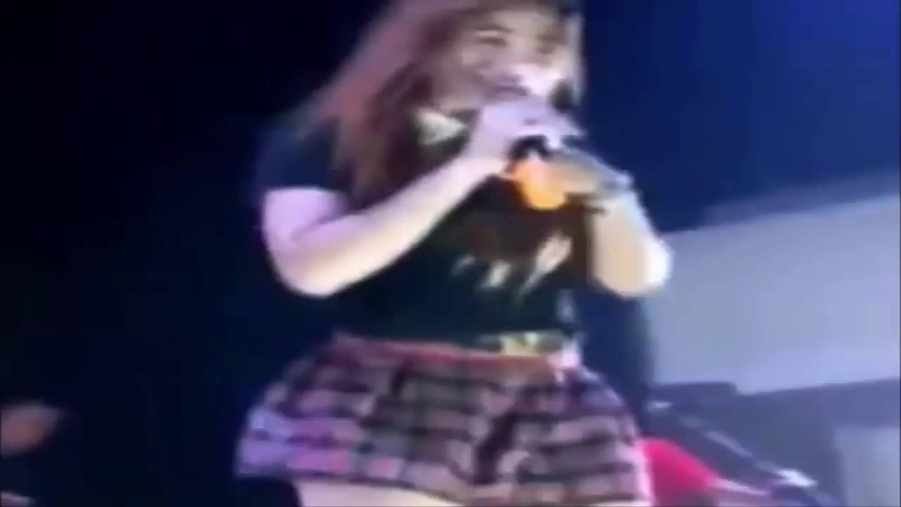 Novi ananda terbaru hot 2016 Ngangkang ngangkang - YouTube