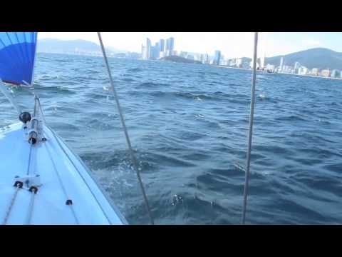 Hunter 216, sailing, gennaker, Haeundae, Busan, Korea, - YouTube