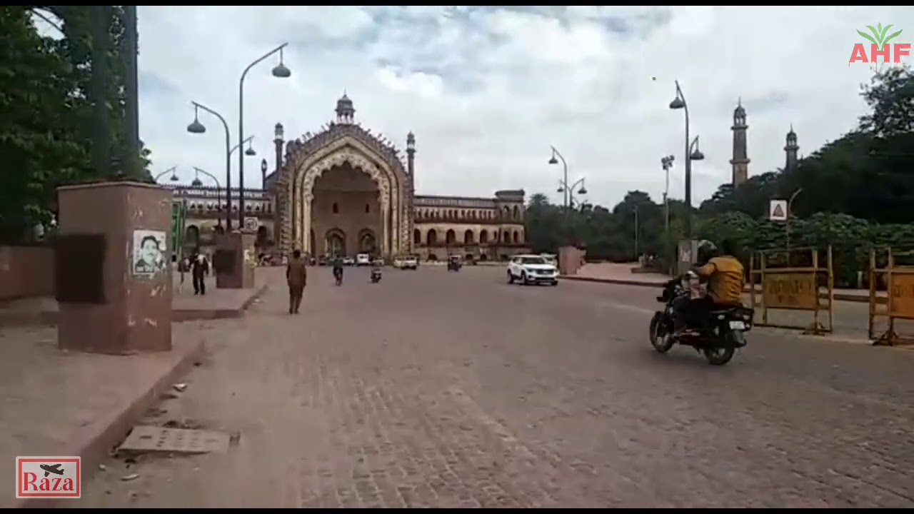 Rumi gate//hussinabad lucknow up// Traval Video by #alhindfacttv # ...