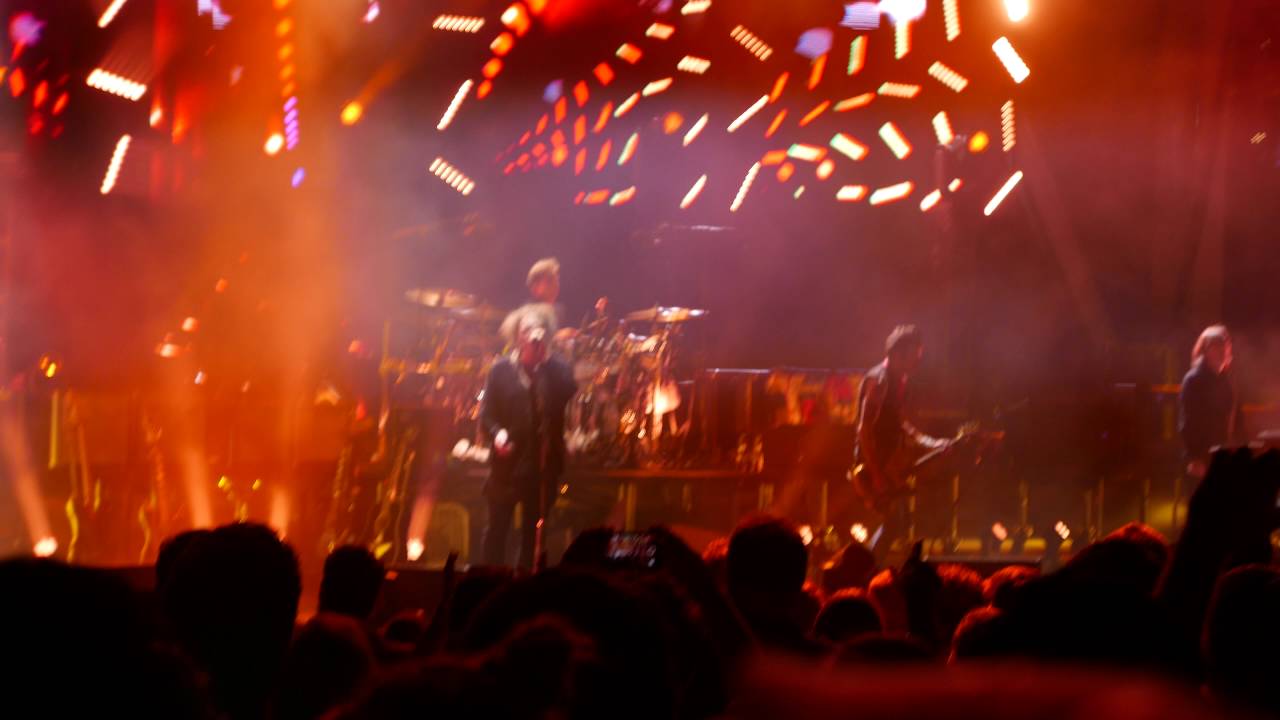 The Cure - Why Can't I Be You? clip - Miami Night 1 - YouTube