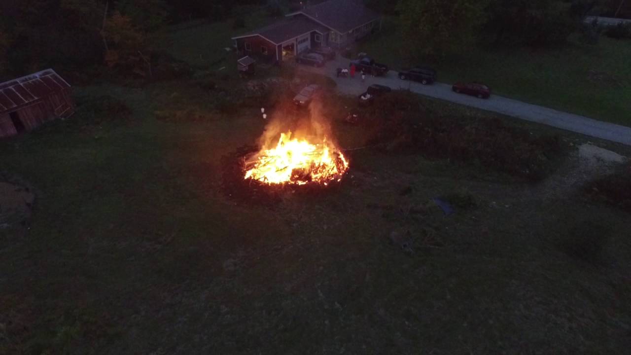 Bonfire footage - YouTube
