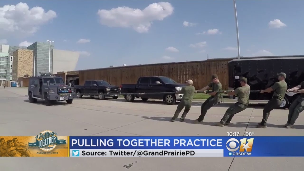 Grand Prairie SWAT Team Practicing For Pulling Together Tug-of-War ...