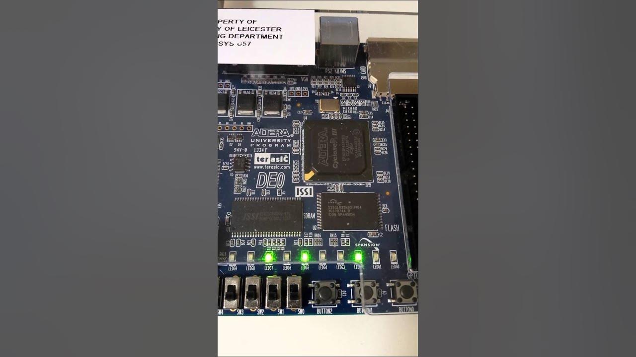 Traffic Lights VHDL Implemented on FPGA Board - YouTube