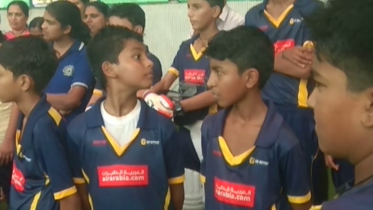 Dis.Collector Mr.Mir Muhammed Ali IAS giving speech to young Go Getters ...