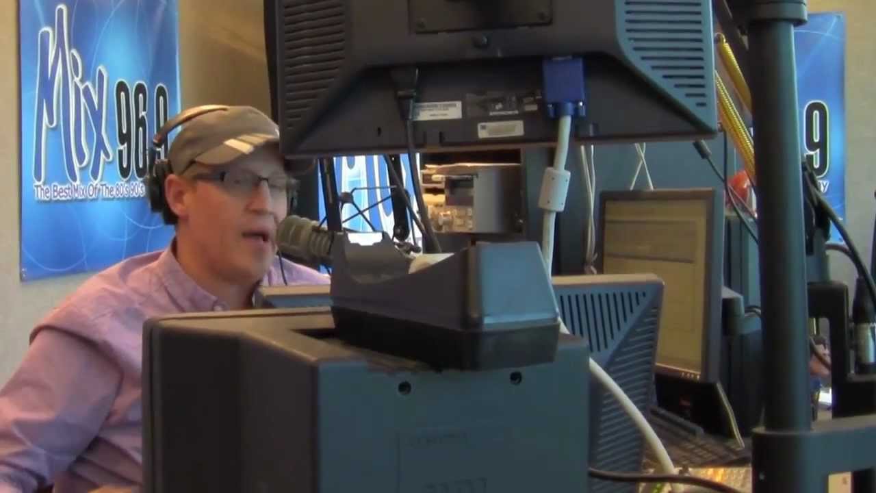 Mix 96.9 Interview with Vertical Measures' Daniel Dannenberg - YouTube