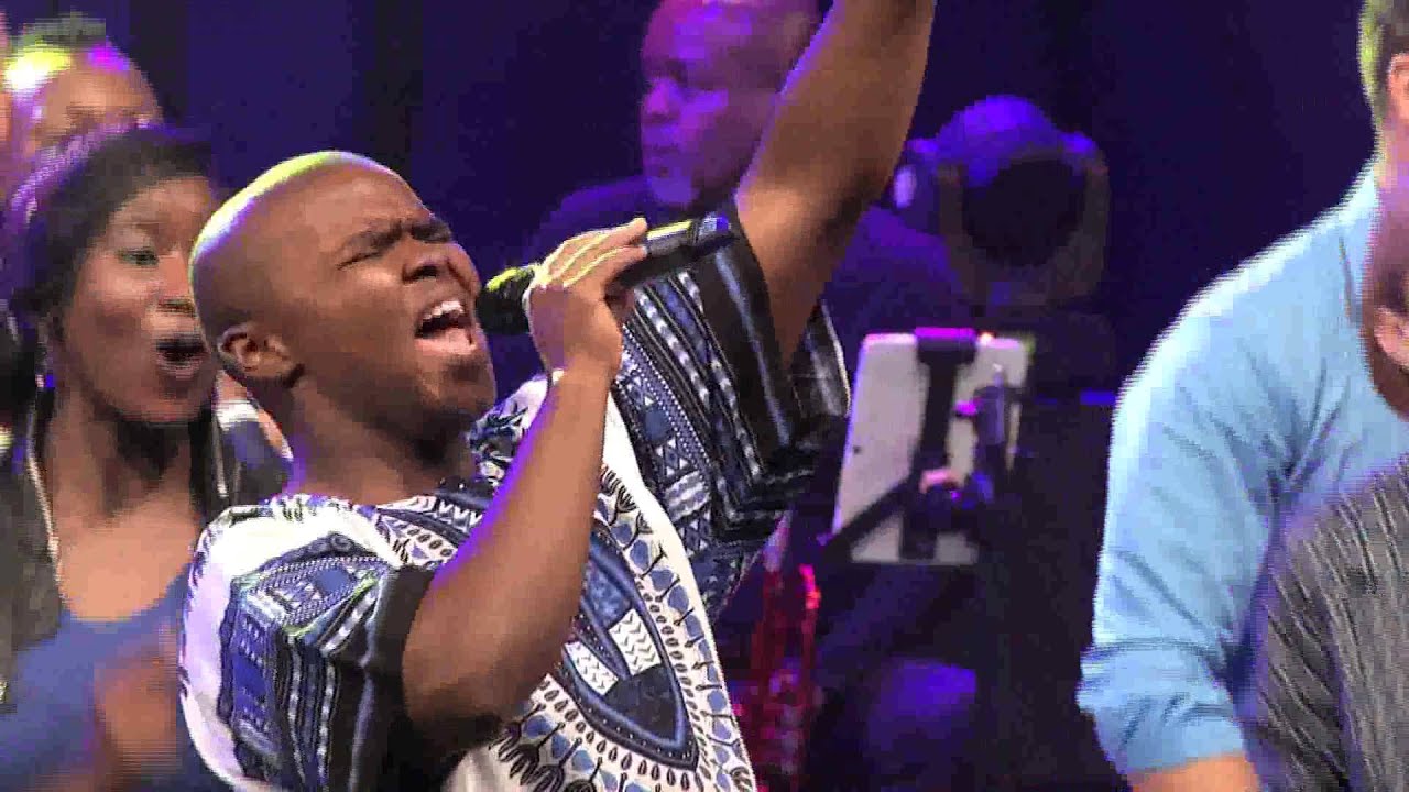 UP choir Avuleka amazulu Clip9 - YouTube
