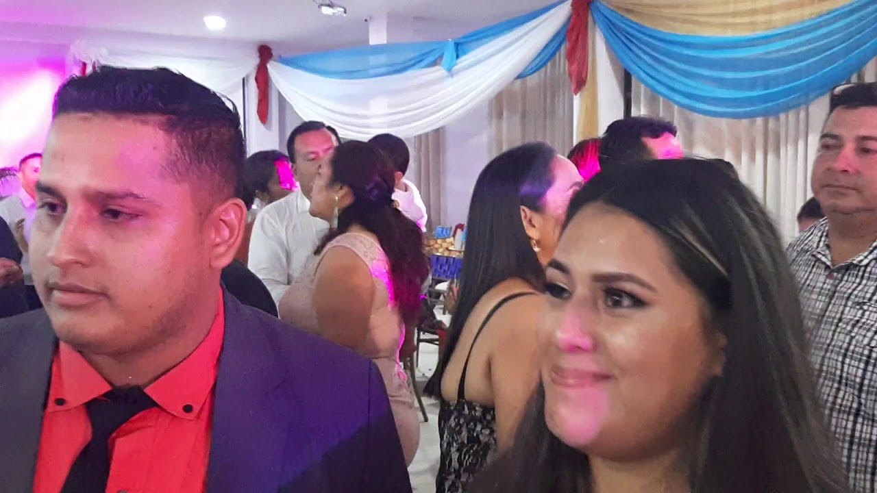 Hermanos ledesma en Pedro Carbo - YouTube