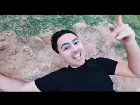 Adem&Bilal- Clip de bilal dans le ris tu payes de Adem&Bilal - YouTube