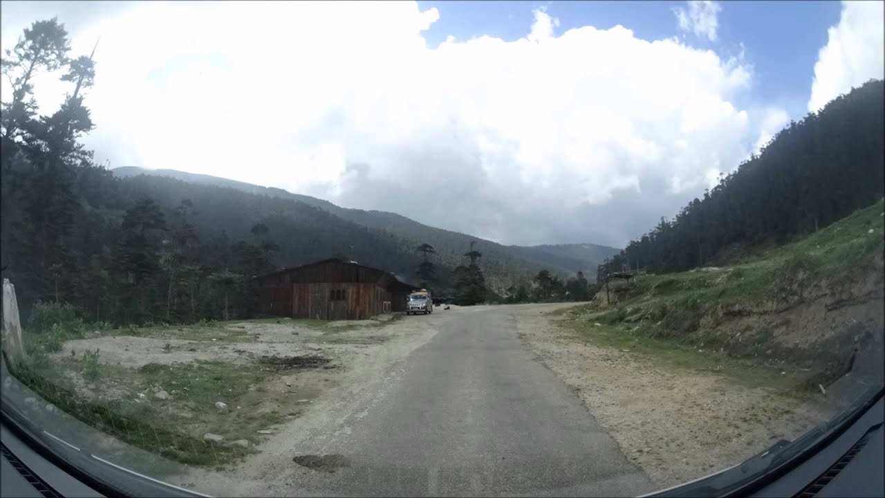 Time-Lapse video of the crossing of the Thrumshingla mountain pass in ...