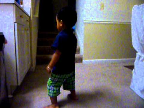 Toddler dancing to rap music, so cute, so funny.mov - YouTube