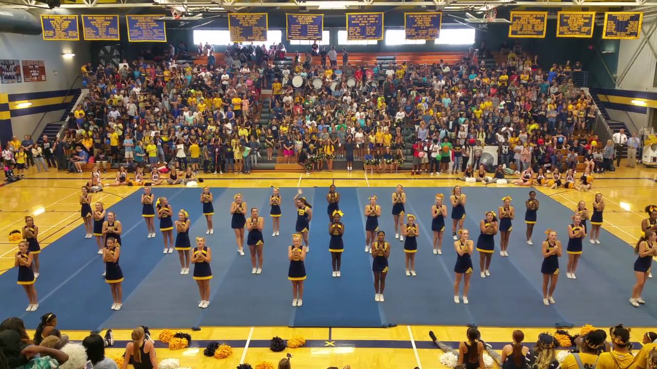 Homecoming Pep Rally - BHS & BMS Cheerleaders - YouTube