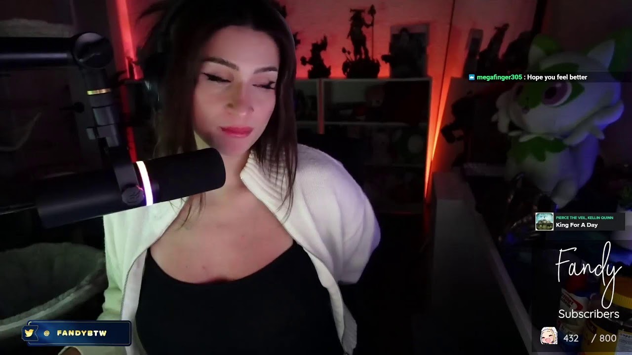 COZIEST STREAM IN THE LANDS ♡ | Insta/Twitter - @fandybtw - YouTube