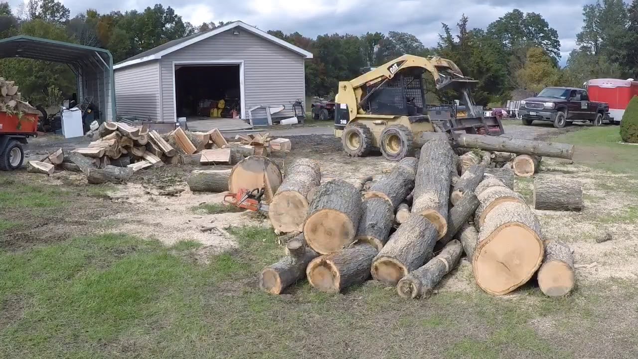 Splitting and cutting firewood 2018 time lapse . - YouTube