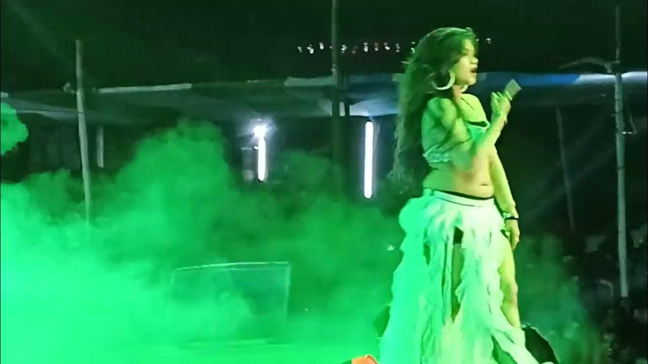 GANNA BECH KE CHUMMA | PAWAN SINGH , PRIYANKA SINGH | BHOJPURI HD DANCE | ARKESTRA , DANCE ...