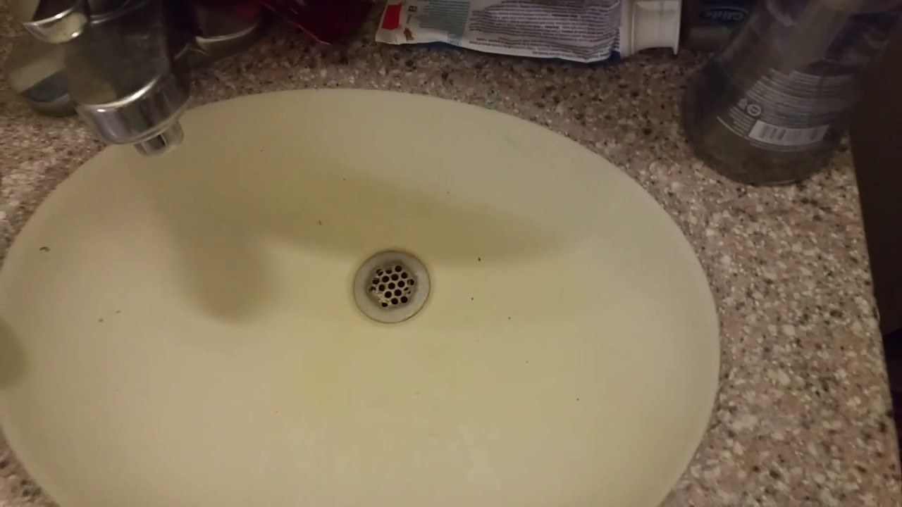 Mirror review (epic fail) (embarrassing) - YouTube