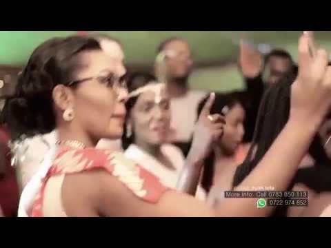 SUPERSEXY WEDDING