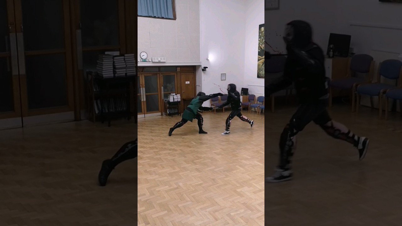 Dagger fight: grabbing his blade and rushing in with a long stab #hema ...