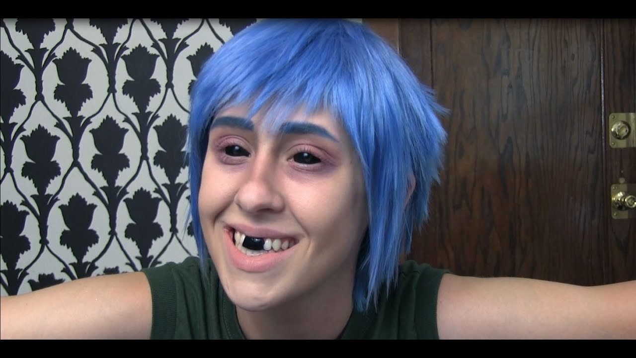 2D (Gorillaz) Makeup Tutorial - YouTube