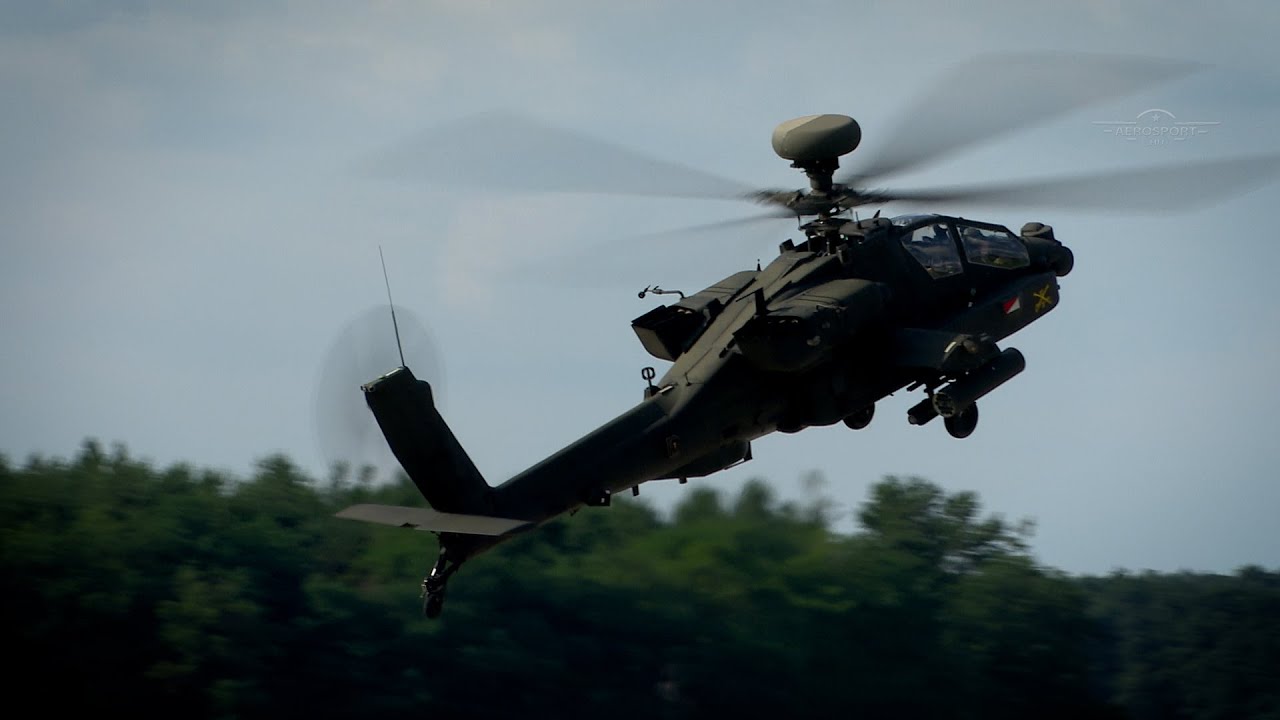 Forgószárnyas filmsztárok: AH-64 Apache, Bell Cobra, UH 60 Black Hawk ...