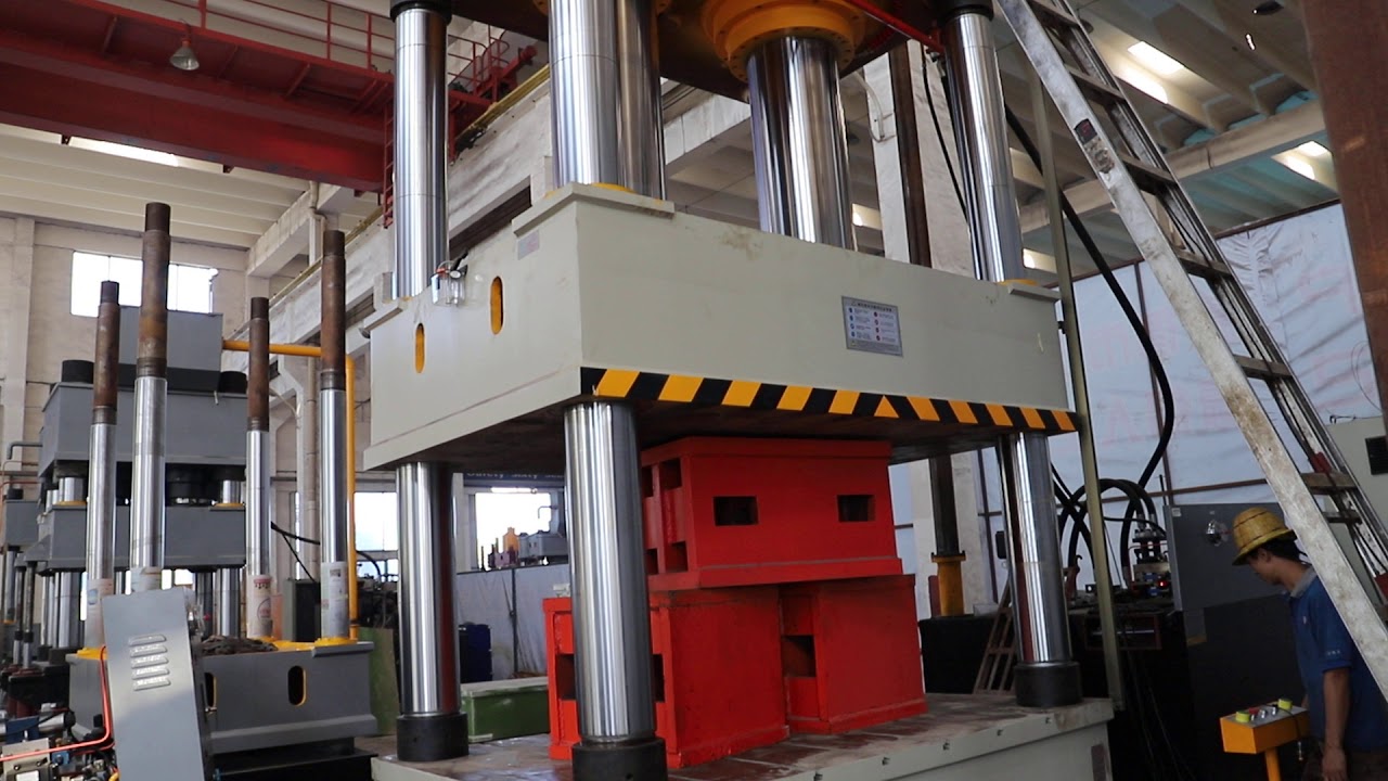800 ton hydraulic press - YouTube
