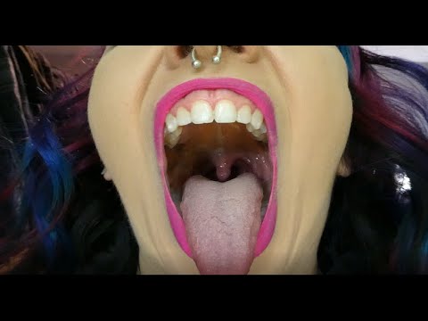 Tonsils and Talking #mouth #tongue #uvula