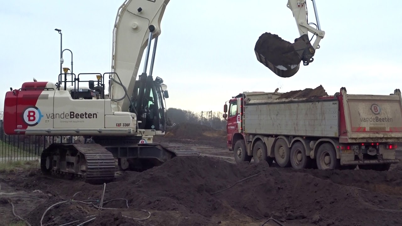 BEAUTIFUL CATERPILLAR 336F IN ACTION - YouTube