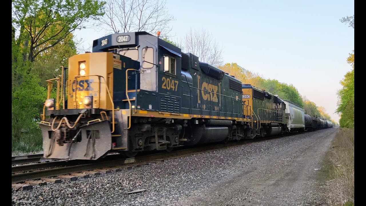 60MPH CSX Local Freight L355 - YN3b's GP38-3 #2047 K5LA & GP40-2 #6280 ...