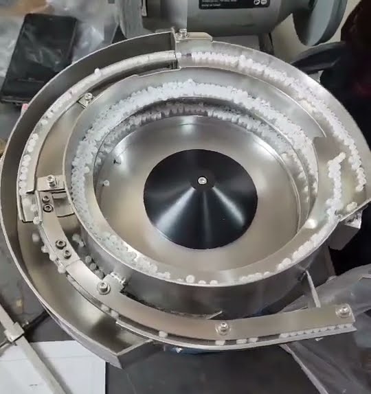 FEEDER NOZZLE - YouTube