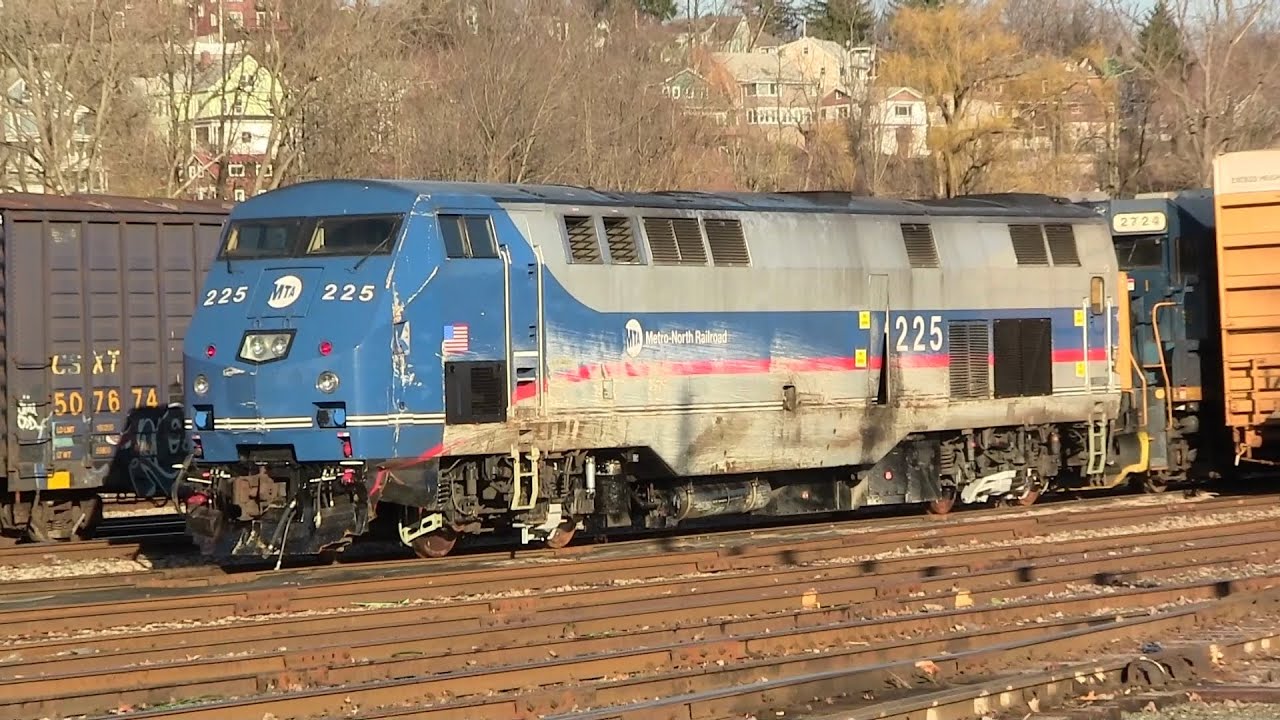 Derailment Damaged Metro North P32 #225 (Daytime View) - YouTube