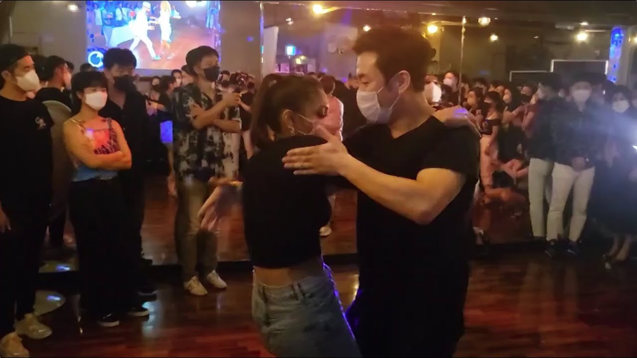 Koho & Rithika Bachata Sensual Social Dance / 고호 & 리디카 센슈얼바차타 소셜댄스 2022 ...