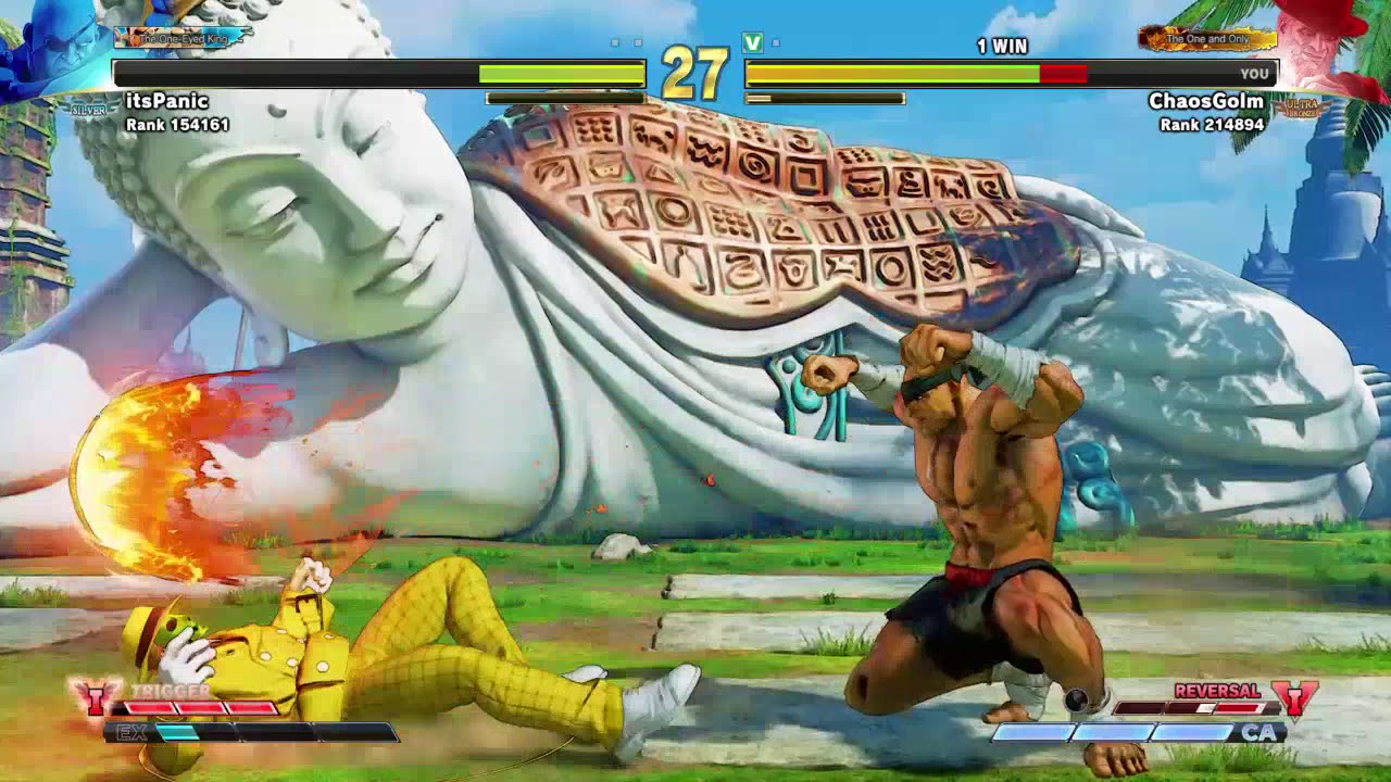 G cosplays as The Mask in SFV - YouTube