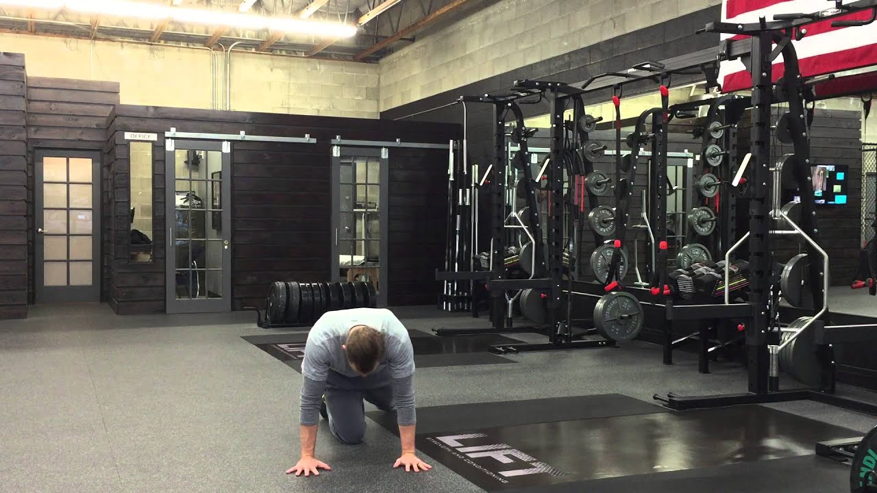 Push up Position Shoulder Tap - YouTube