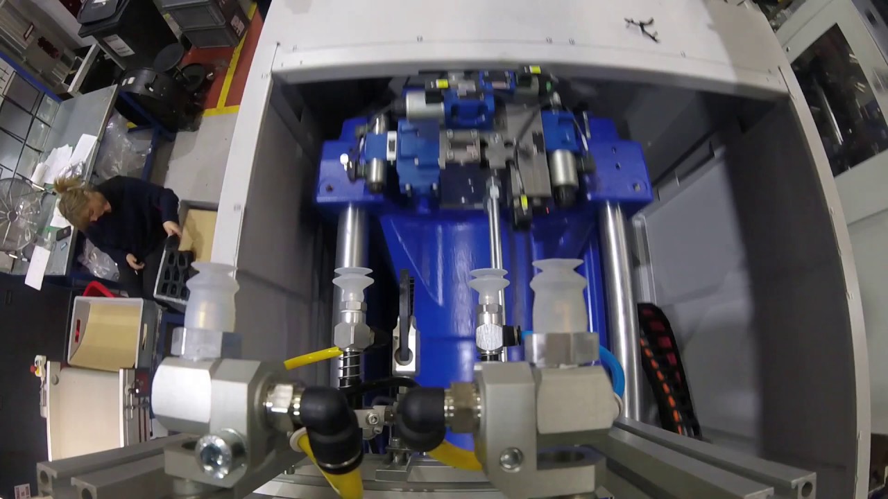 Injection moulding - a robot eye view - YouTube