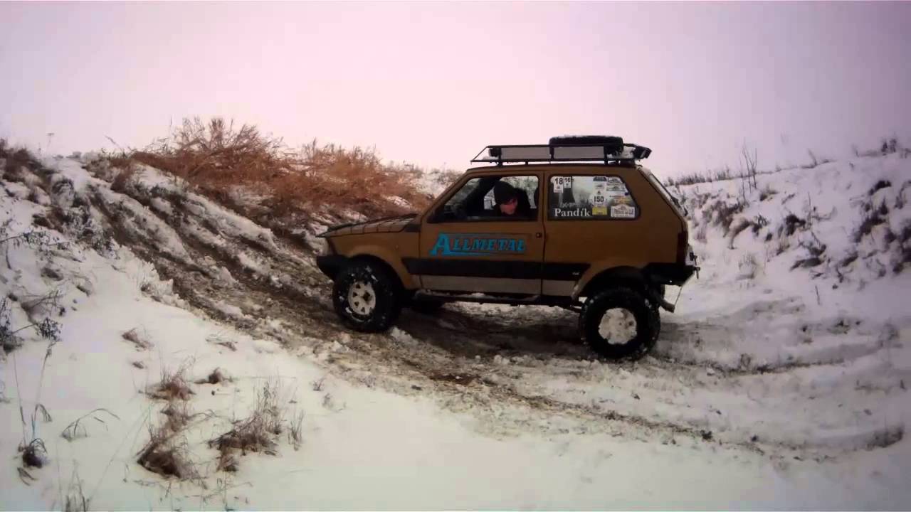Panda 4x4 Off Road SNOW - kopec - YouTube