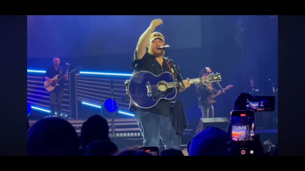 Luke Combs - Fast Car (Official Live Video) (“From Trains”) - YouTube