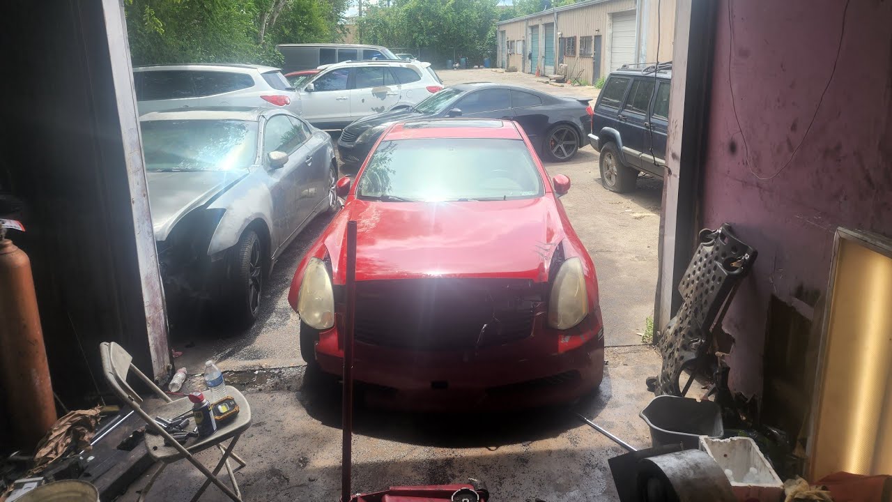 Red infinity G35 Engine swap begins - DYi VQ35DE water pump replacement ...
