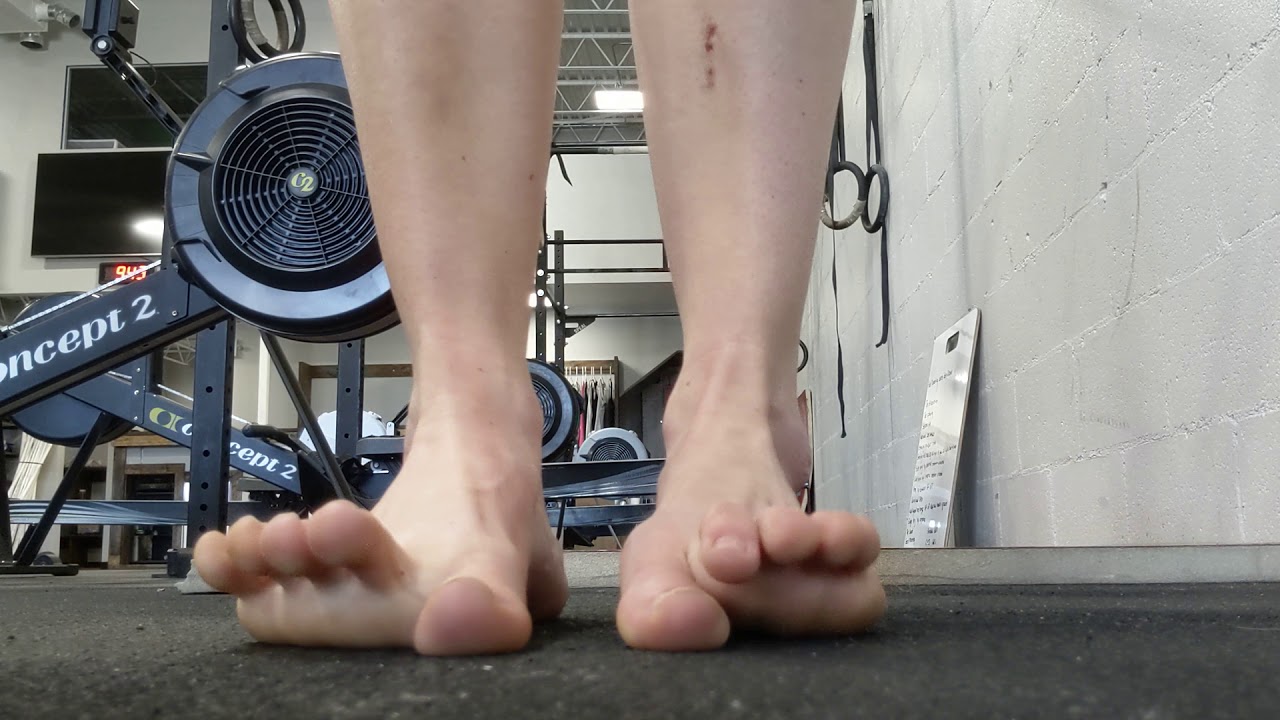 Toe Splaying Exercise - YouTube