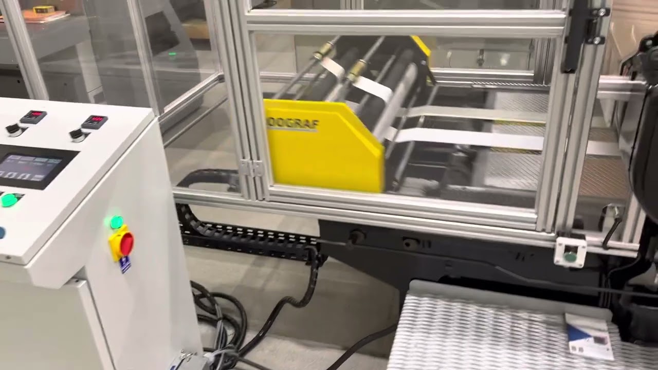 Heidelberg Cylinder SBB hot stamping machine - YouTube