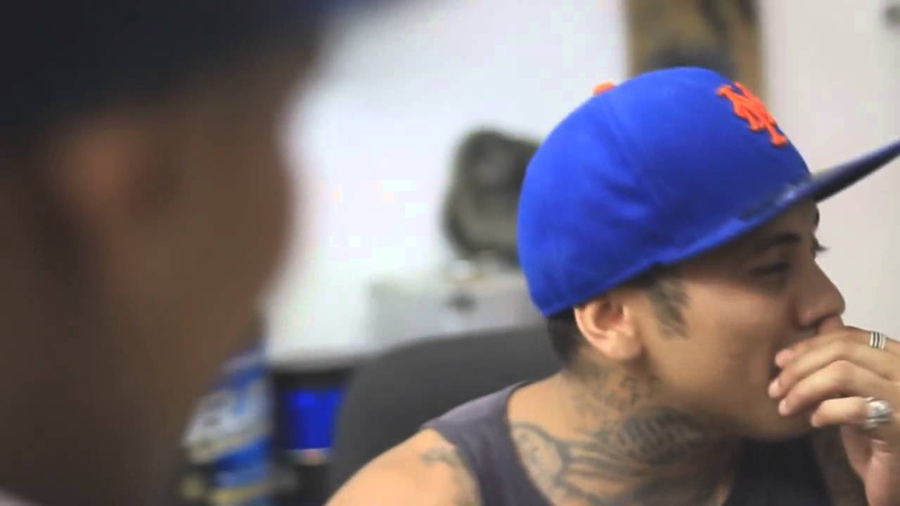 Pinche Santa Grifa joto todavía no le contesta - YouTube