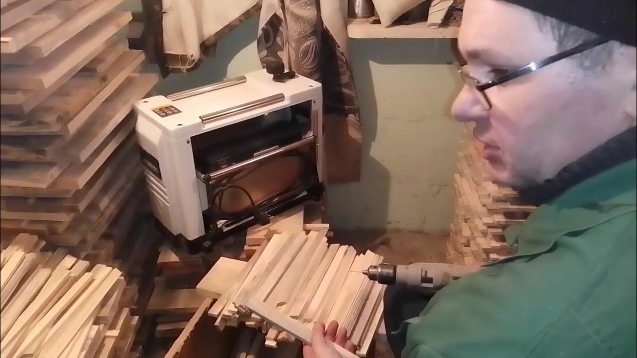 Работаем в мастерской. Пчелорамки - YouTube