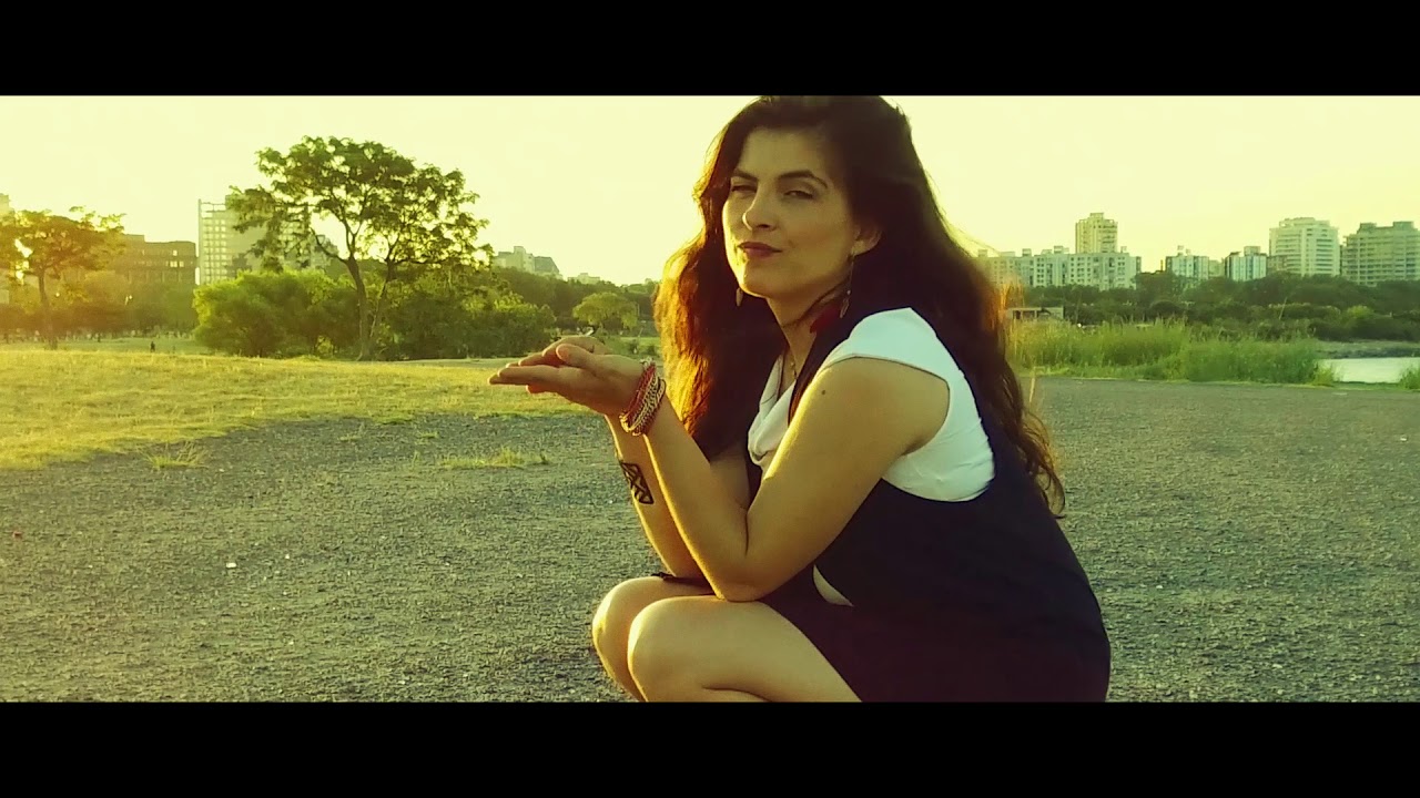 Sol Cabrera - Lo que sea - YouTube