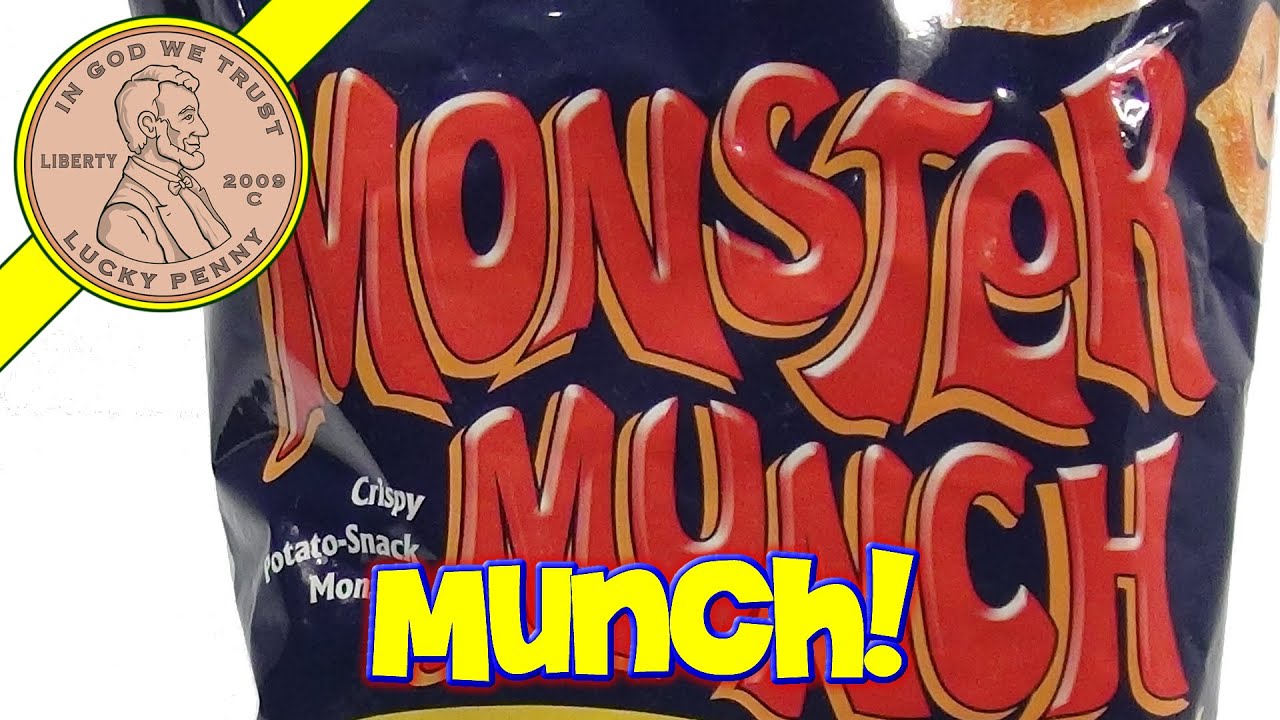 Monster Munch Cheese Snack & Spider Venom Sipping Cherry Cola - YouTube