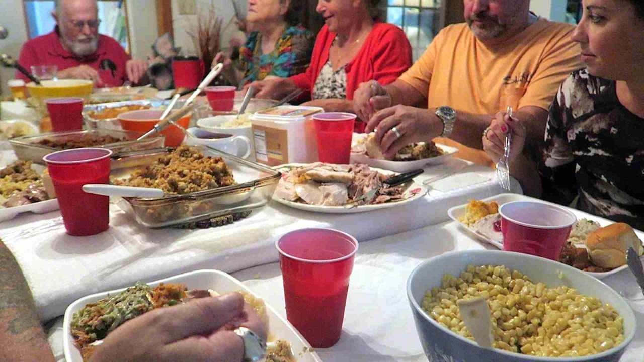 Simon Says... Happy Thanksgiving! - YouTube