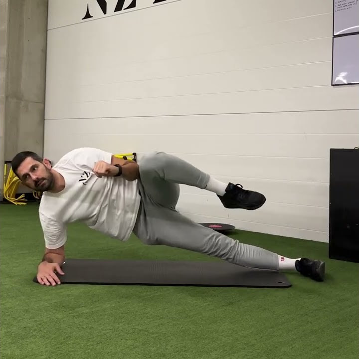 Side plank knee to elbow - YouTube