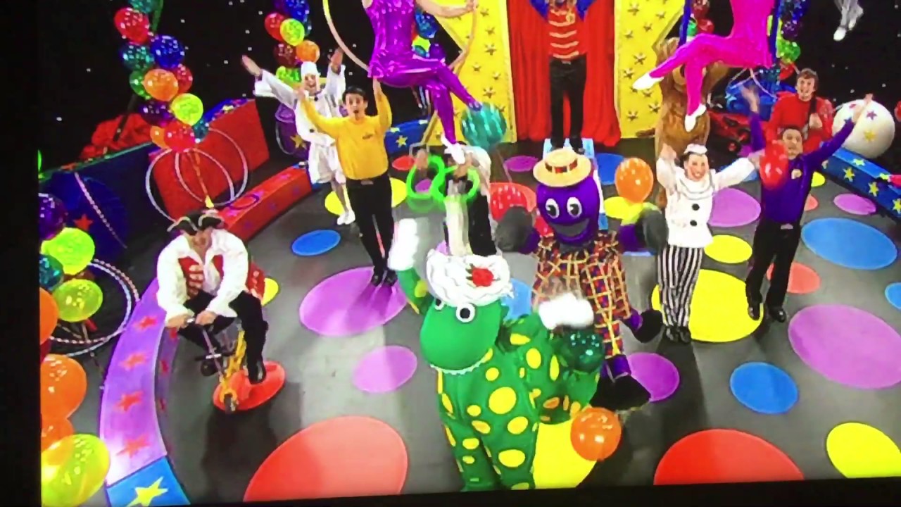 The wiggles circus song - YouTube