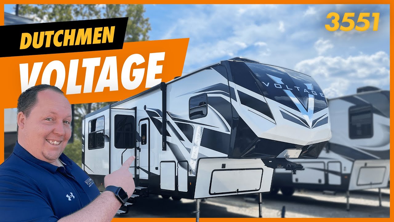 Mid Size Toy Hauler Amazing Price Point! - YouTube