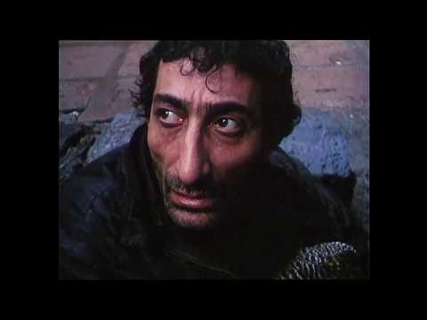 Tabutta Rövaşata (Somersault in a Coffin), clip 01